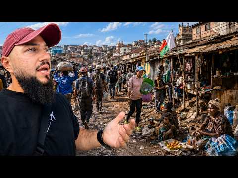 Traveling To The Poorest Island Nation In The World - Antananarivo, Madagascar 🇲🇬 (extreme poverty)