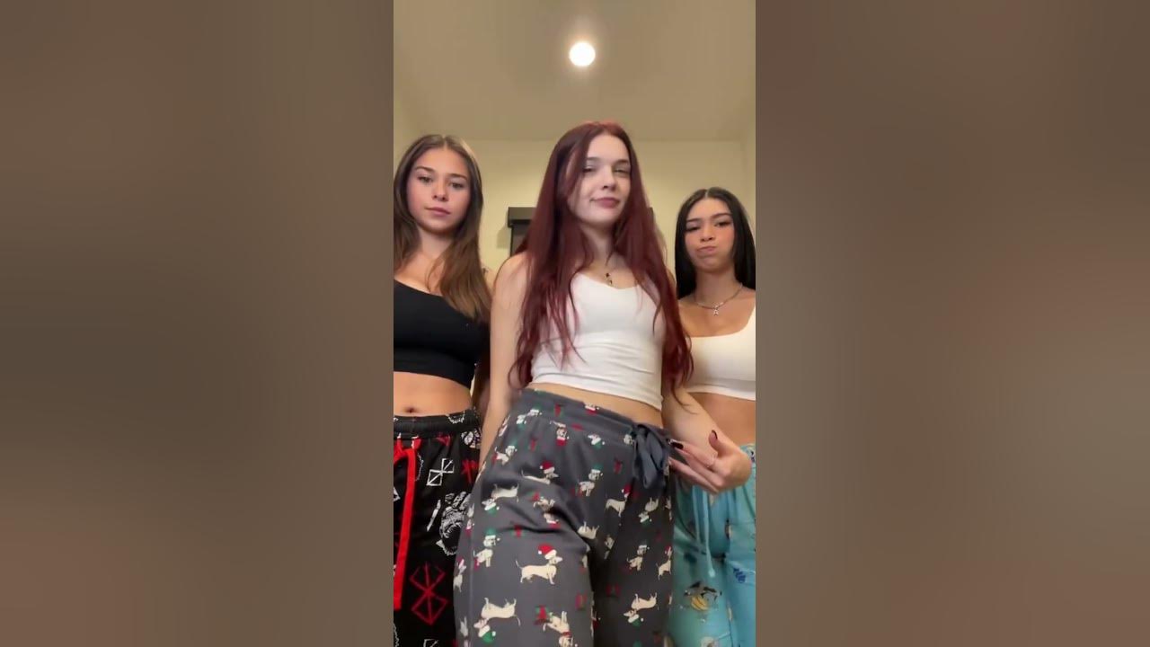 Sophie Rain Twerk Compilation 😍🍑 - YouTube