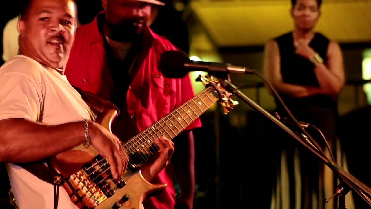 Terence Young Experience Live | Bass and Drums Jam - YouTube
