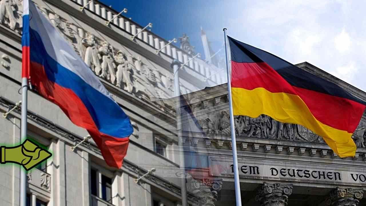 Η ΓΕΡΜΑΝΙΑ ΑΠΕΛΑΣΕ ΜΑΖΙΚΑ ΡΩΣΟΥΣ ΔΙΠΛΩΜΑΤΕΣ, «ΑΠΑΝΤΗΣΕ» Η ΜΟΣΧΑ - YouTube