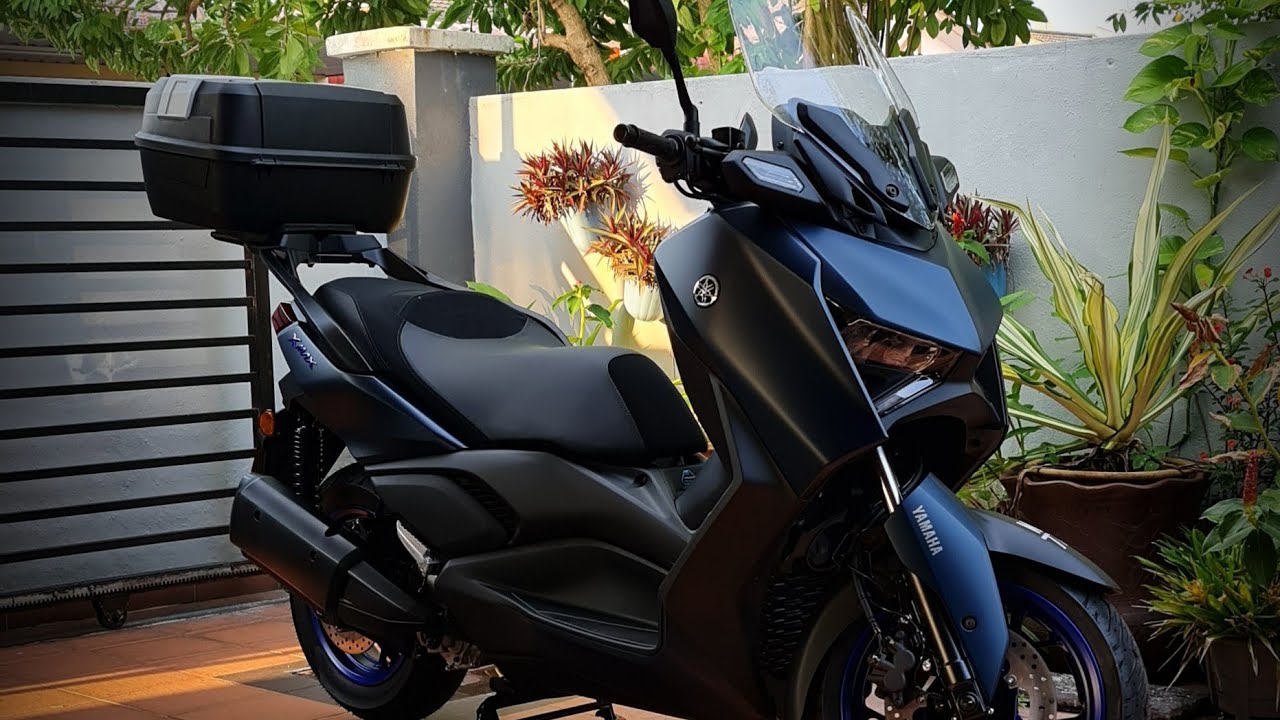 New Yamaha XMAX 250 CONNECTED V2 dipasang carrier box - YouTube