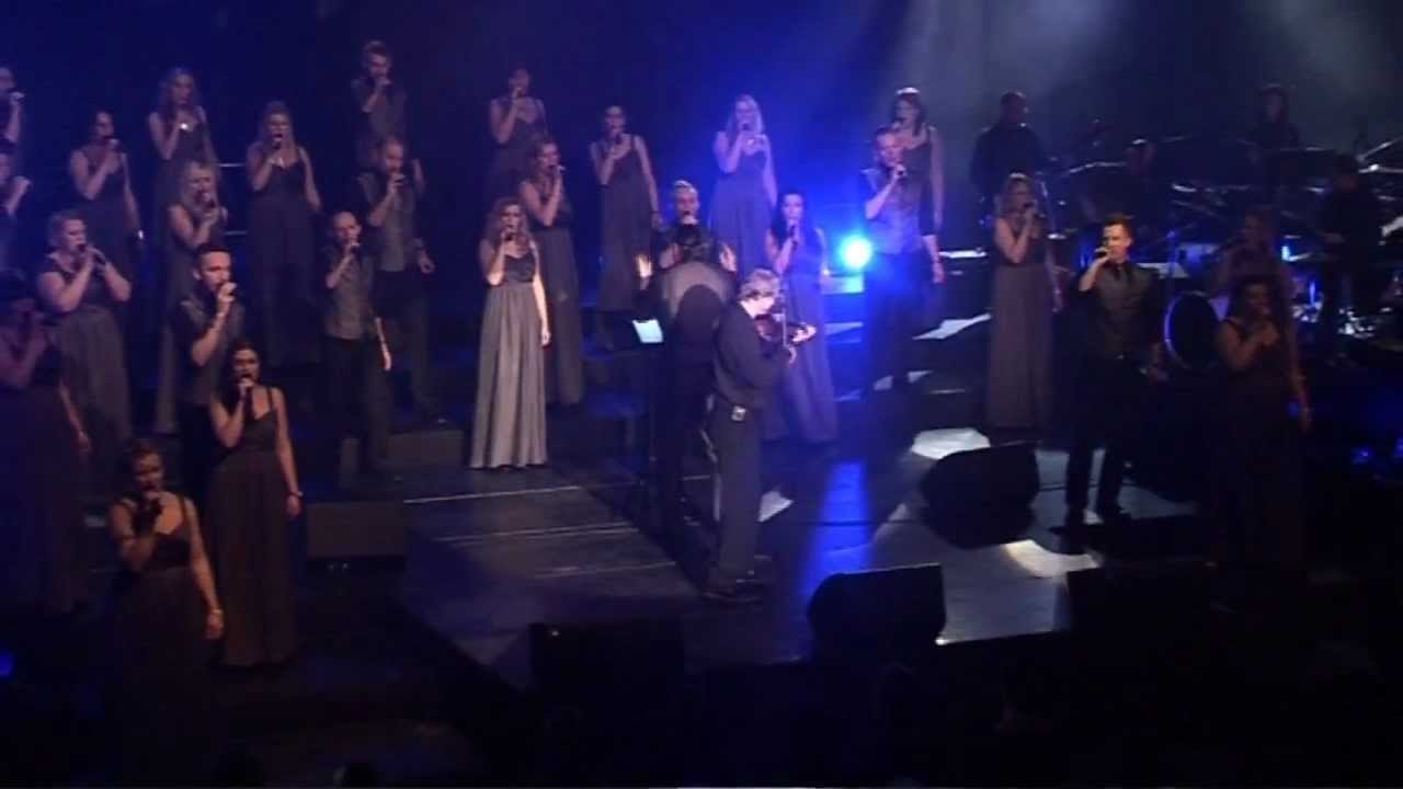Sing out (The Real Choir, #17, Gjerdrum, 2011.12.11) - YouTube