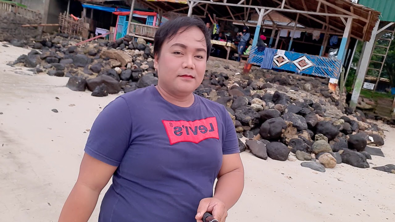 Calamcam White Beach Resort... - YouTube