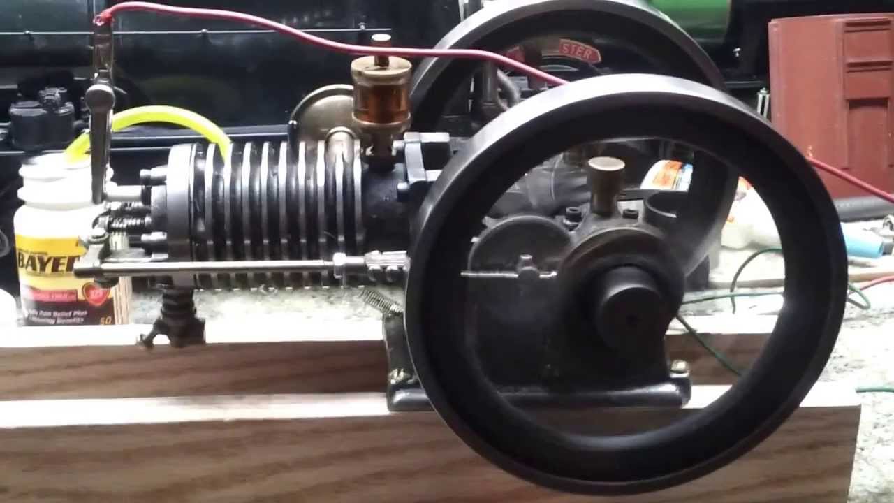 1/4 scale Gade hit miss model engine - YouTube