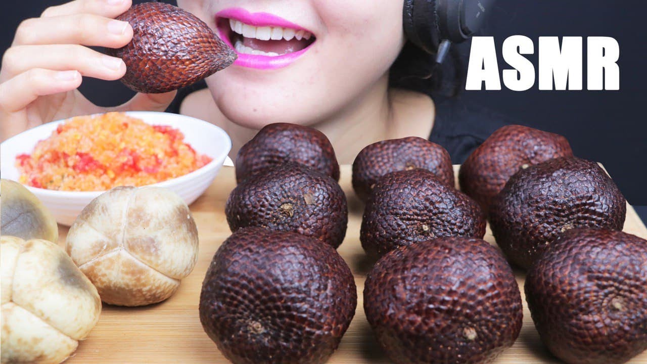 ASMR Snake Fruit - Salak Fruit (Eating Sounds) No Talking | PAN-ASMR ...
