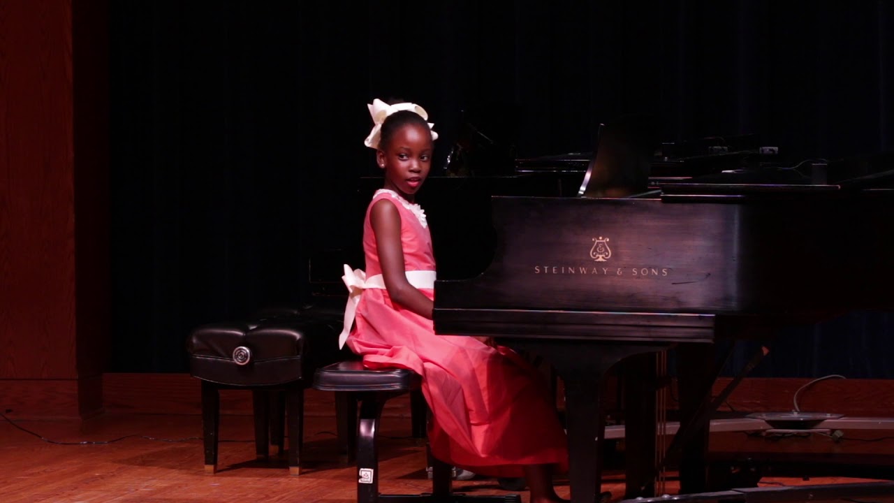08 Abigail Alexandre - YouTube
