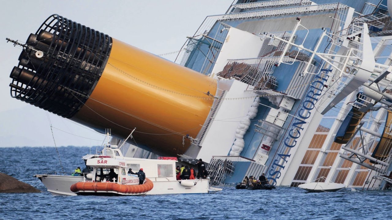 MASSIVE Cruise Ship FAILS & ACCIDENTS! 🔥 - YouTube
