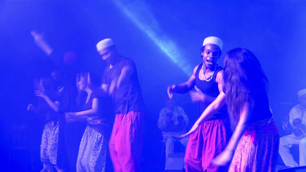 lasmar Tounsi spectacle de Stambali musique Chedli Bidali mise en scene ...