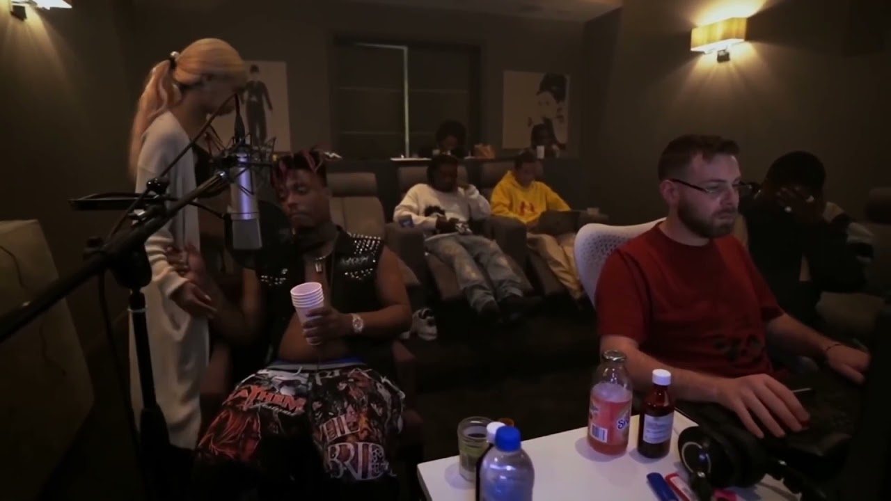 Juice WRLD Rapping “Way Too Many' - YouTube