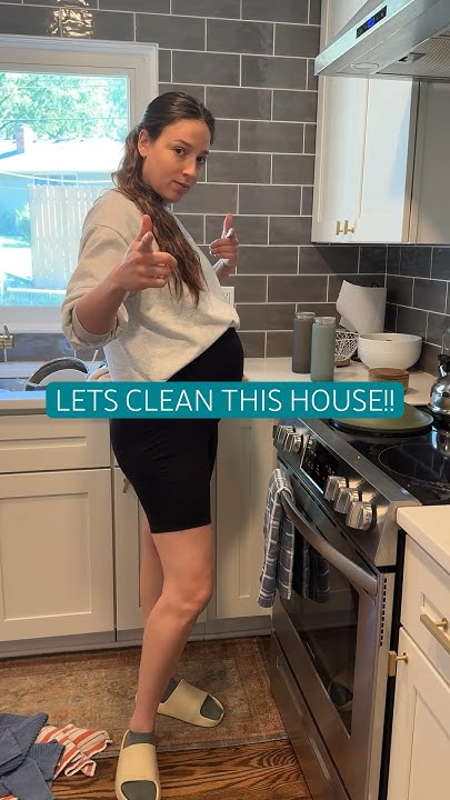 Clean my house w/ me!! 🫡😋 #letsclean #cleanwithme #cleaningmotivation #cleanhouse #cleangirl ...