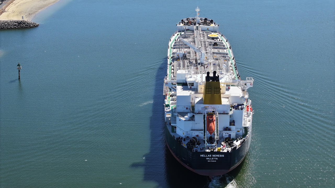 The Australian Shipping Series Pt7 Hellas Nemesis - YouTube