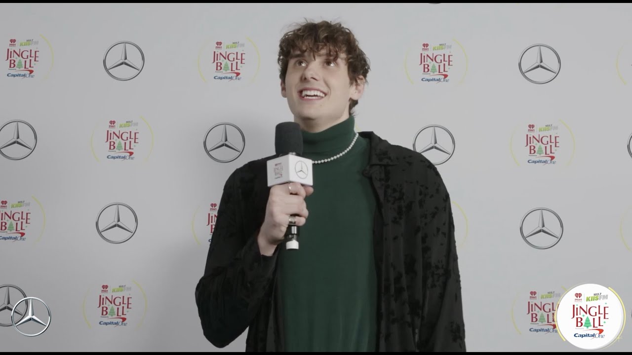 JVKE Talks About The Track 'Golden Hour,' How He Got His Artist Name ...