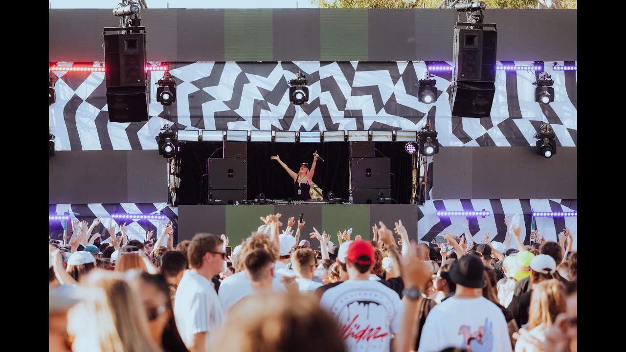 Ruth Royall @ Embrace Festival 2024 - YouTube