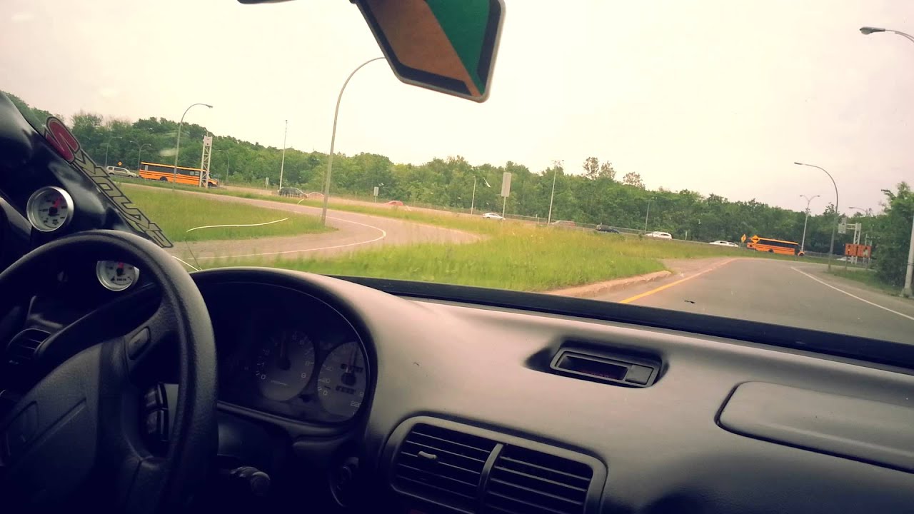 H-Series (h22) Vtec DC2 Integra - YouTube