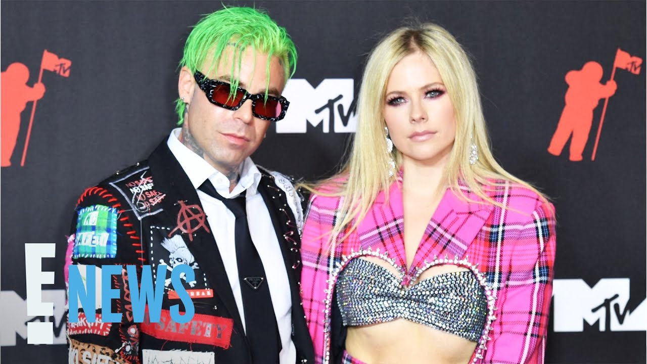 Avril Lavigne's Complicated Dating History | E! News - YouTube