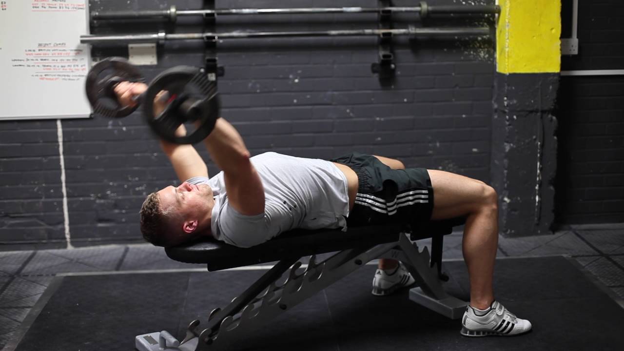 Wide Grip EZ Bar Pullovers - YouTube