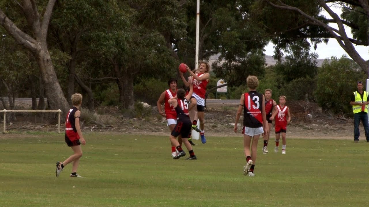 PLAY of the DAY (( Elliston Colts )) - YouTube