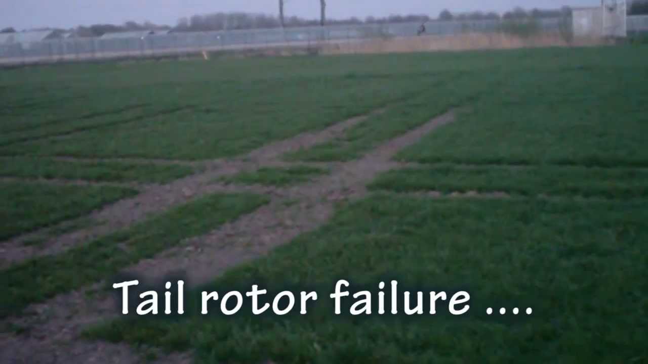 V400D02 Servo and Tail rotor Failure .... - YouTube