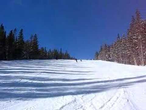 Monkey and Spiff Snowboard 2