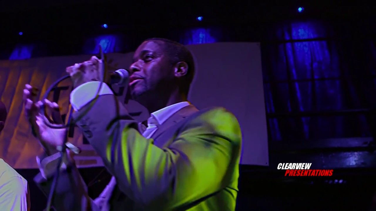 Peter Spence in Min Concert at The Jazz Cafe - YouTube