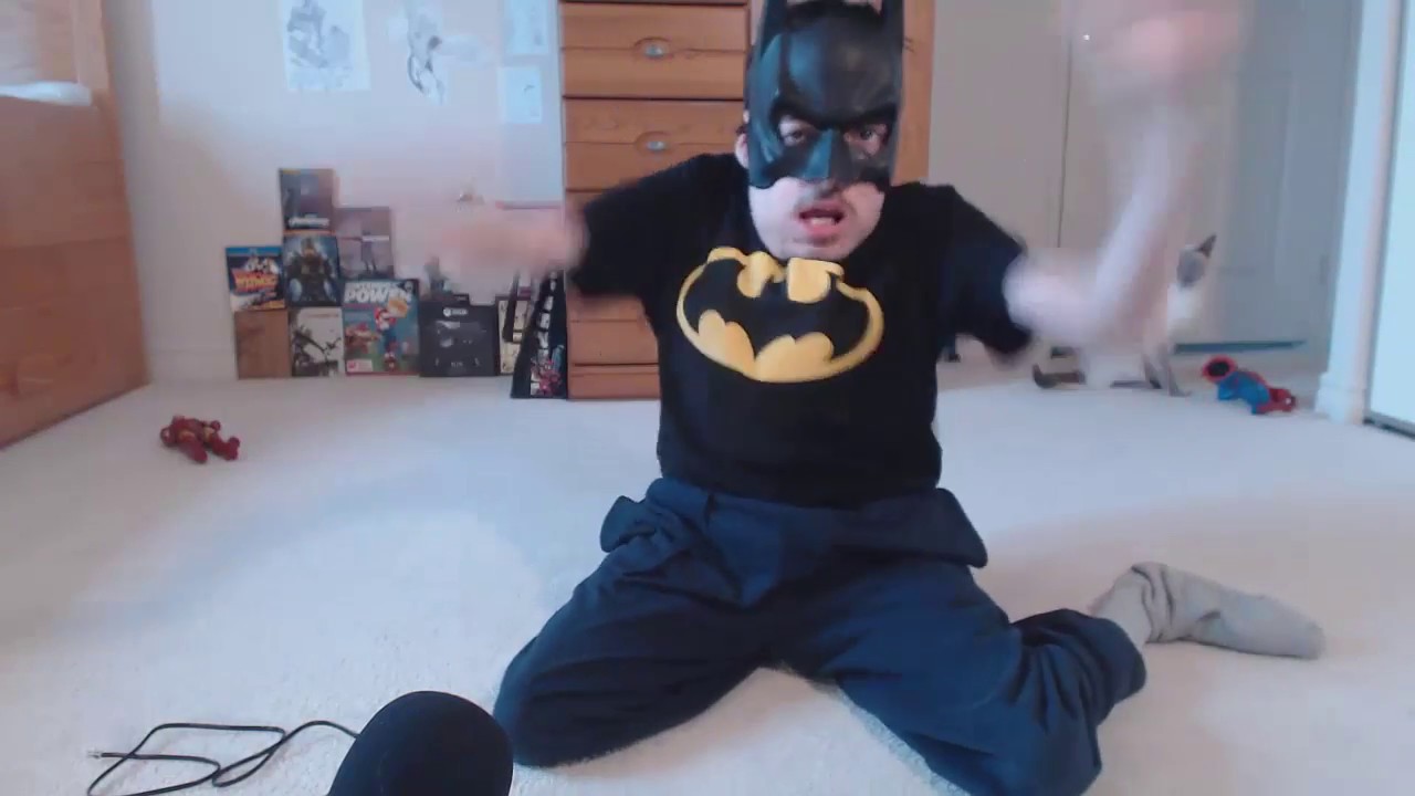 I'M BATMAN 🦇 - Ricky Berwick - YouTube