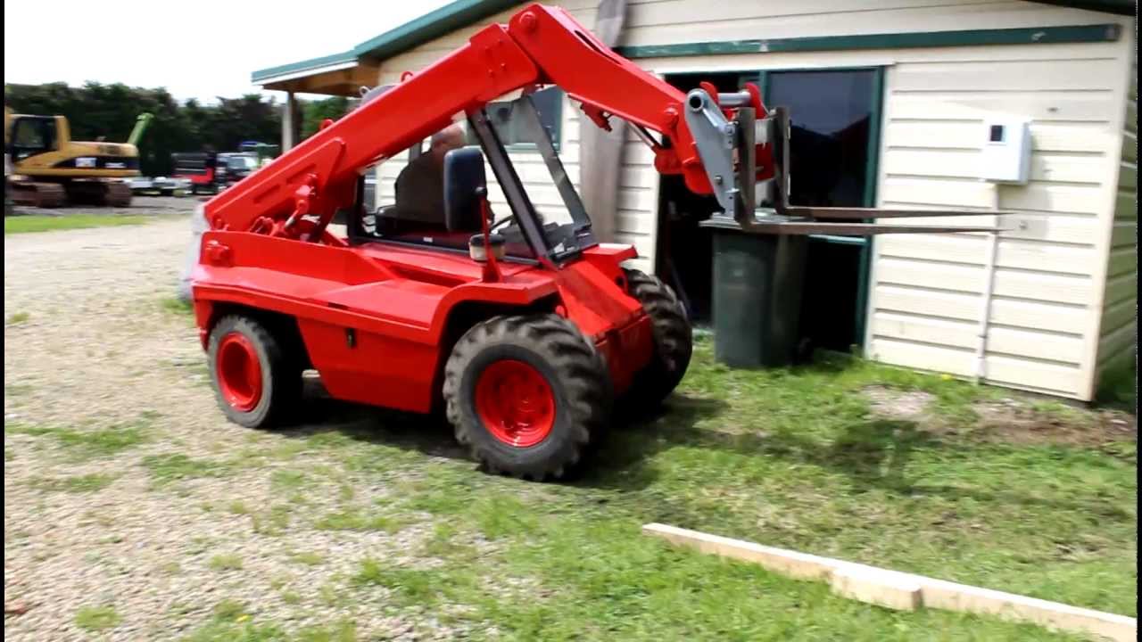Manitou BT420 Buggiscopic - YouTube
