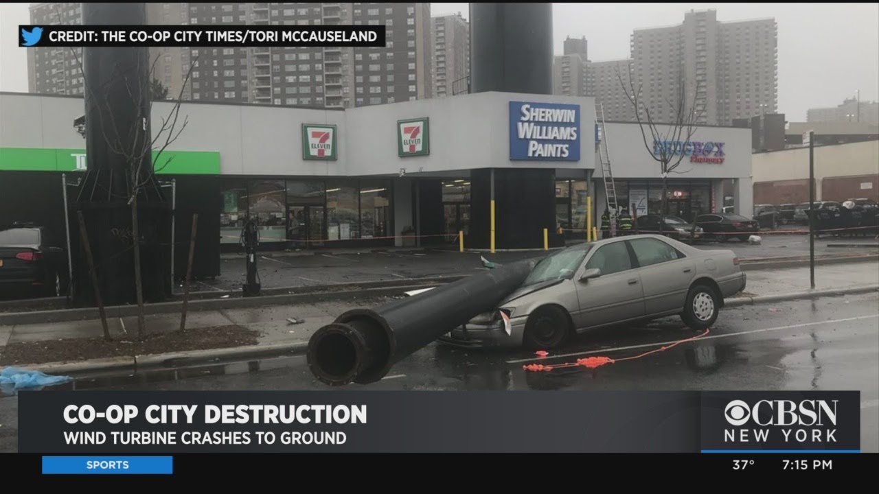 Wind Turbine Crashes To Ground In Co-Op City - YouTube