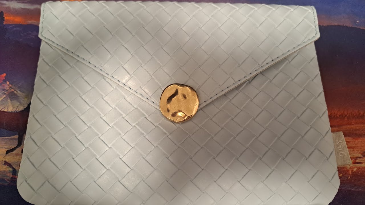 Ipsy January 2025 glam bag reveal and review. #ipsyglambag #ipsy # ...