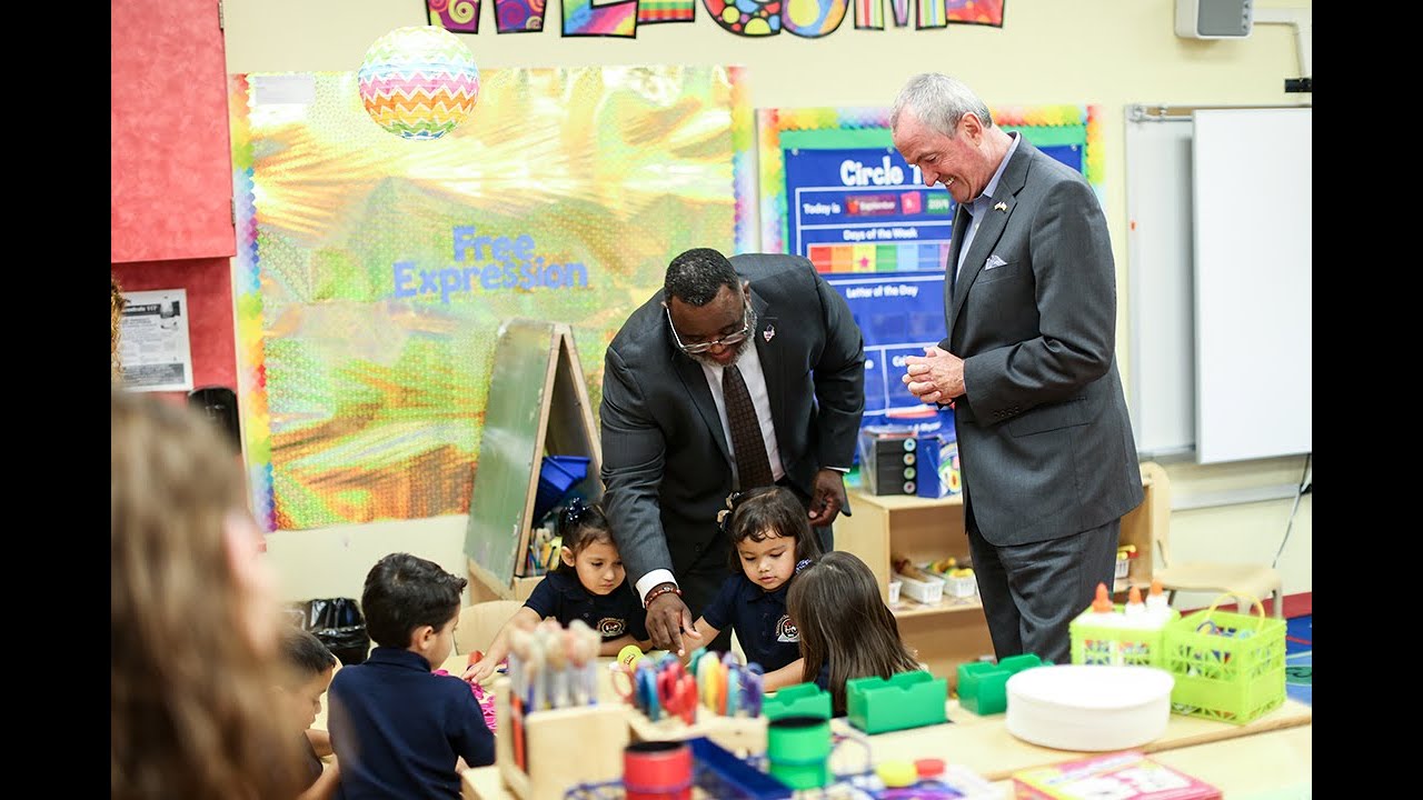 Governor Murphy Announces Expansion of Preschool Funding - YouTube
