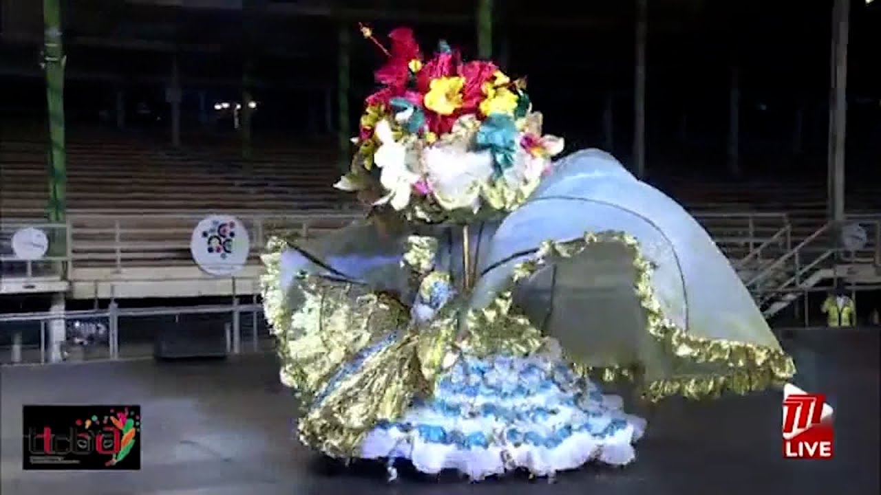 10 Kings And 10 Queens For Dimanche Gras - YouTube