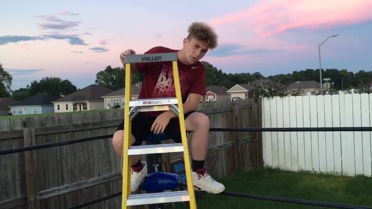 COREY STORM talks OPPORTUNITY IN A BOX ON 8/11 at Jammerz! - YouTube