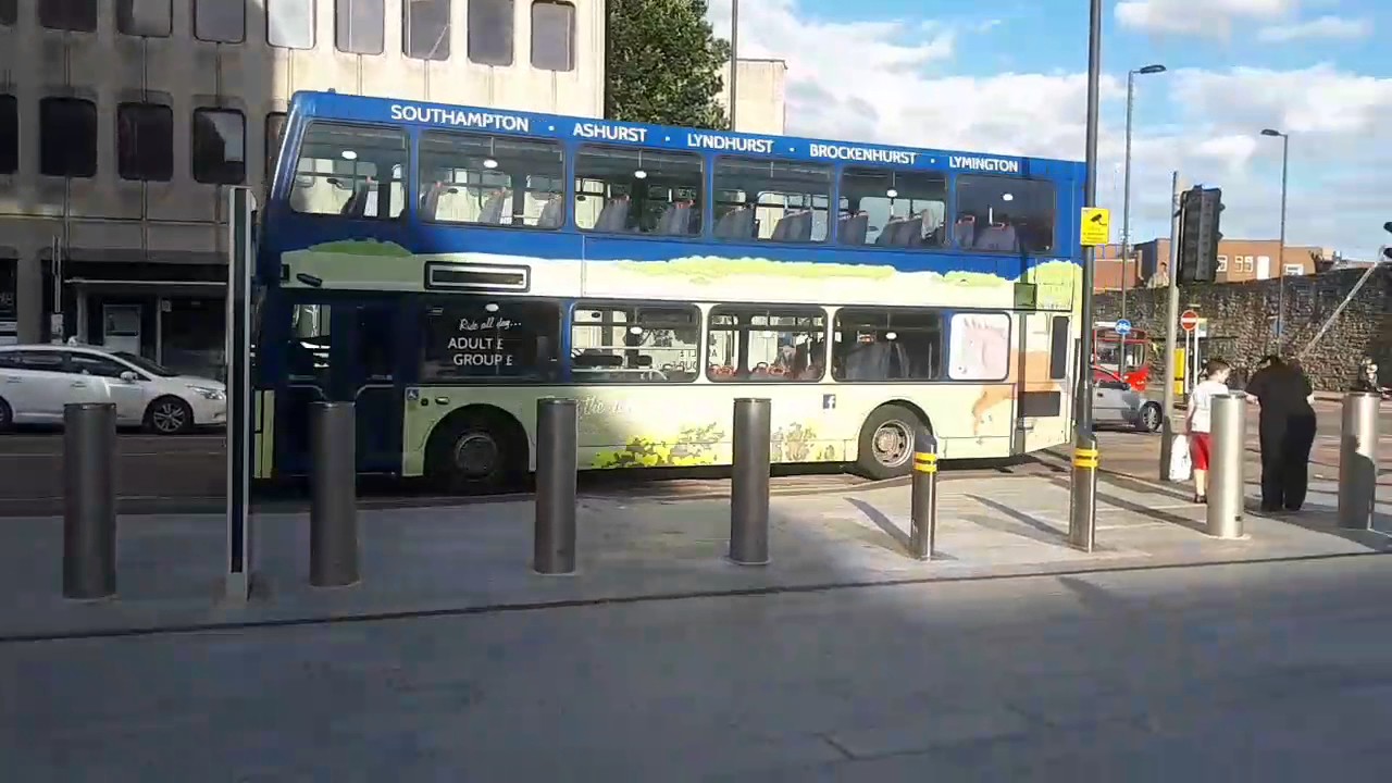 West Quay Watermark Mall, Southamptom - YouTube