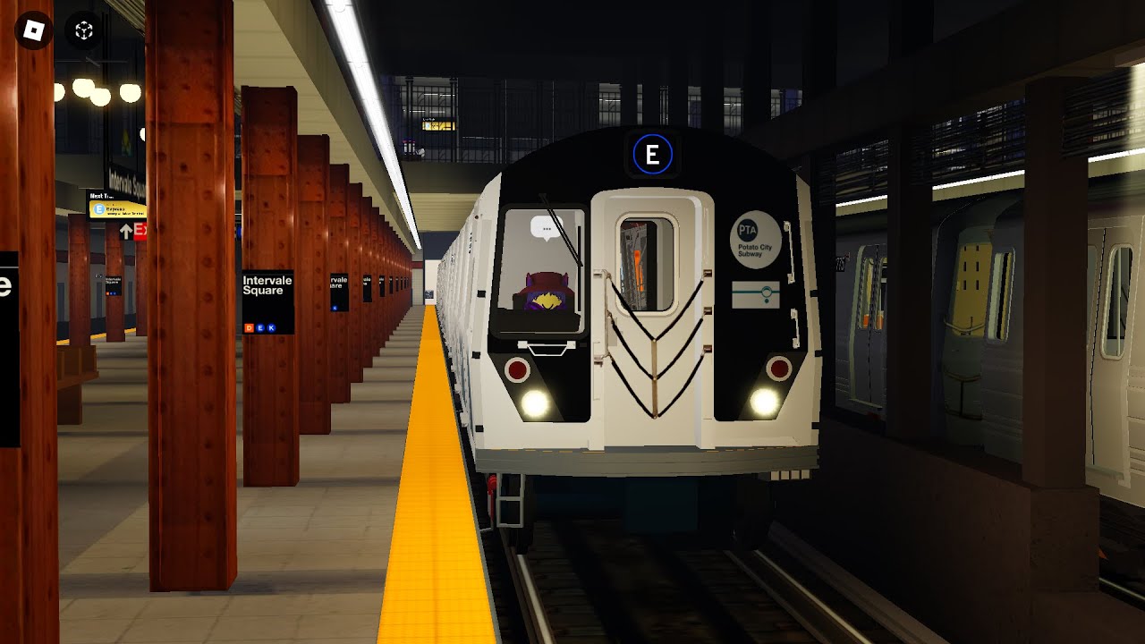 PTA Subway, Halson Terminal bound R153 E train at Intervale Square ...