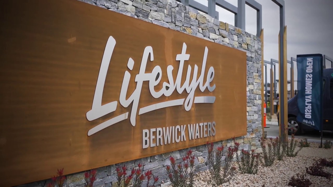 Lifestyle Berwick Waters Display Suites are NOW OPEN! - YouTube