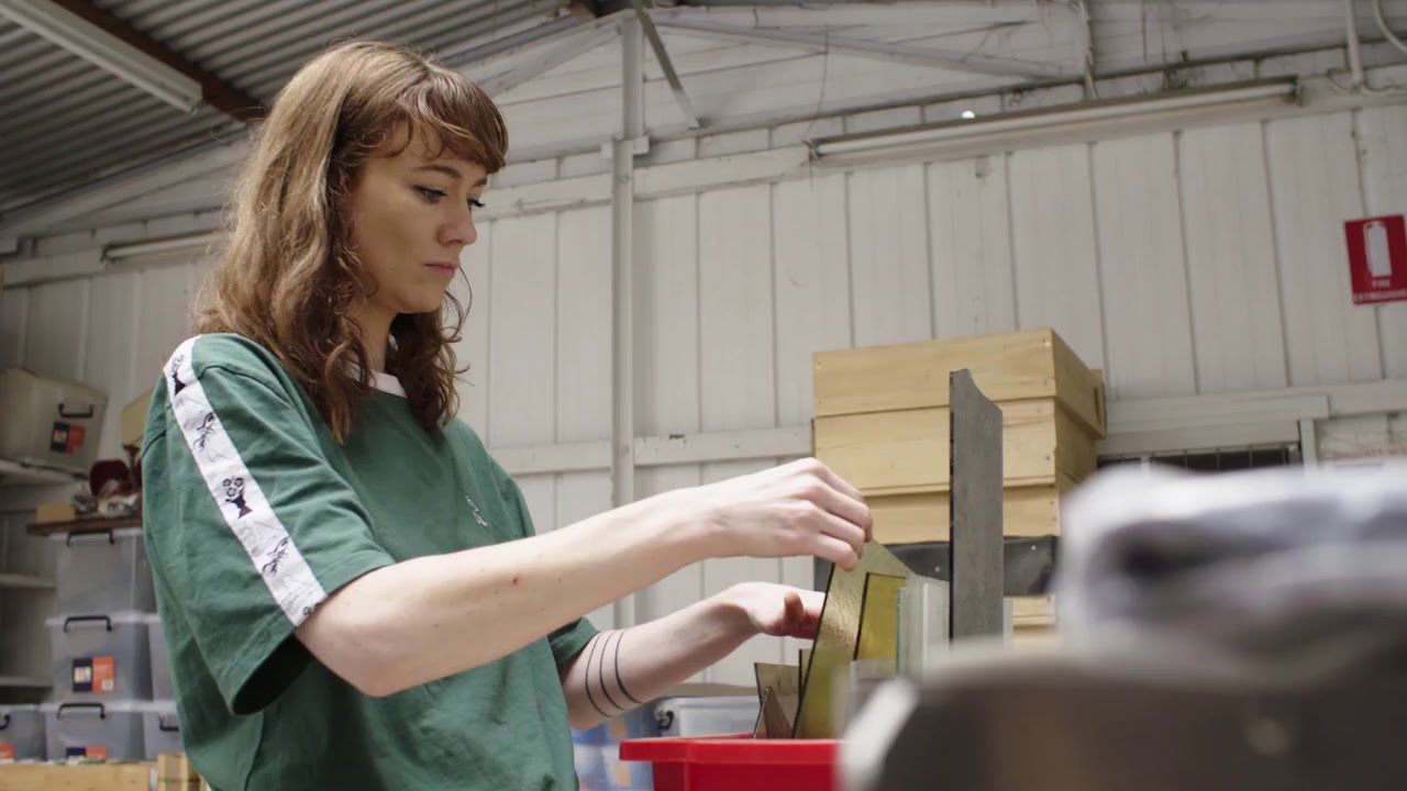 Melbourne Polytechnic Certificate III Glass and Glazing - Design ...