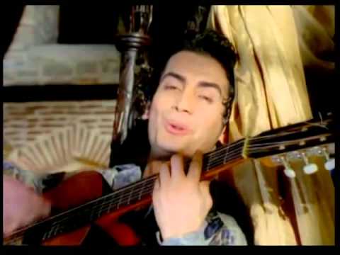 Murat Başaran - Bir Öpücük Kesmez