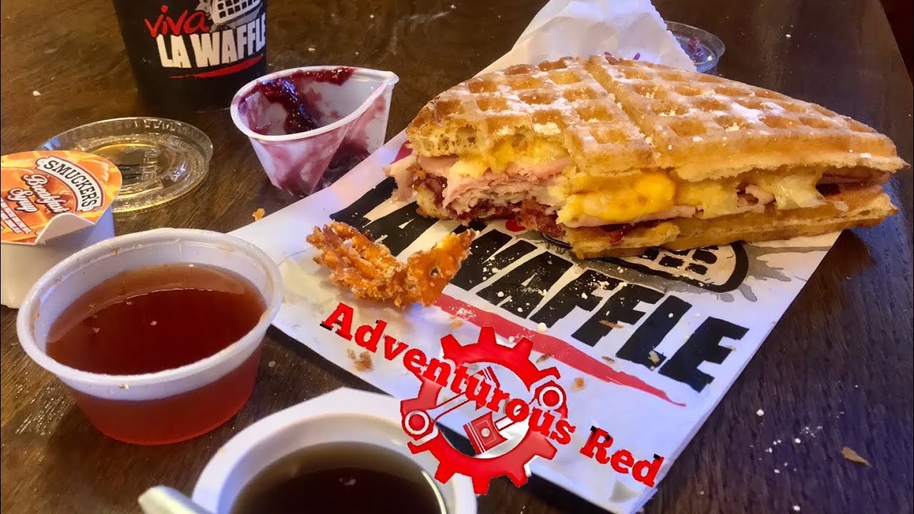 Viva La Waffle in Lafayette Louisiana | food review - YouTube