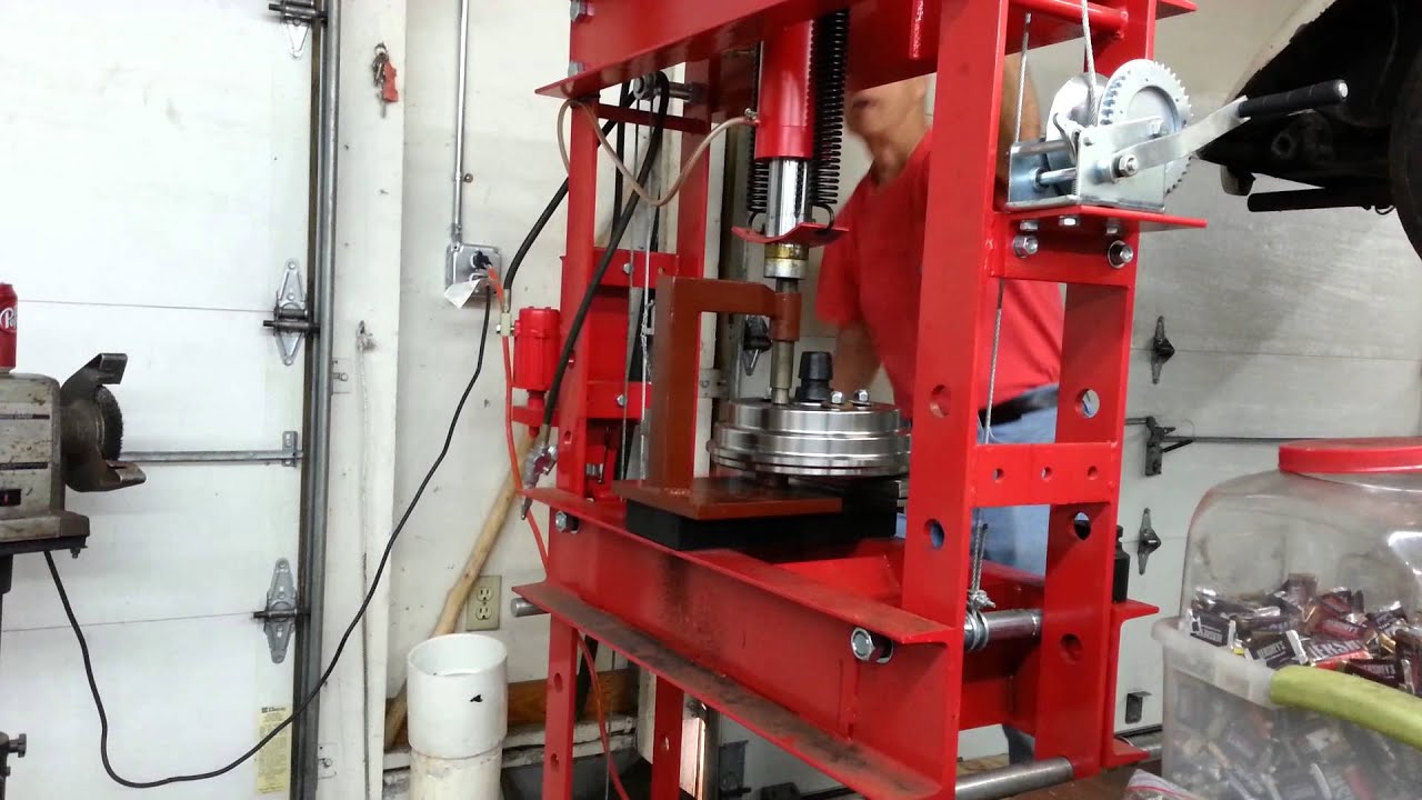 Swedging Model A Drums and Hubs - YouTube