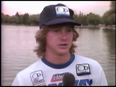 BMX Freestyle // Hot, Rad, & Trick // 1986 - YouTube