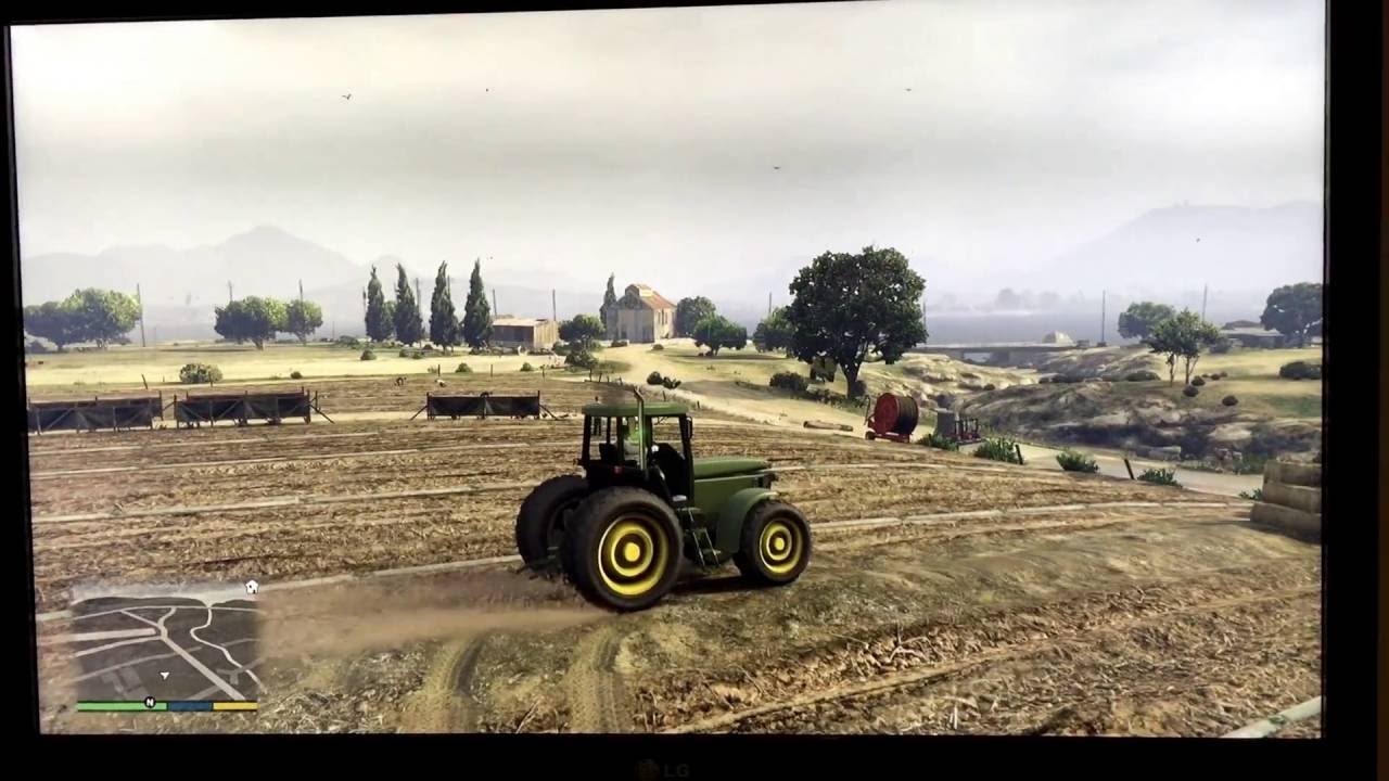 GTA 5 FARM VILLAGE TRACTOR TRICKS - YouTube