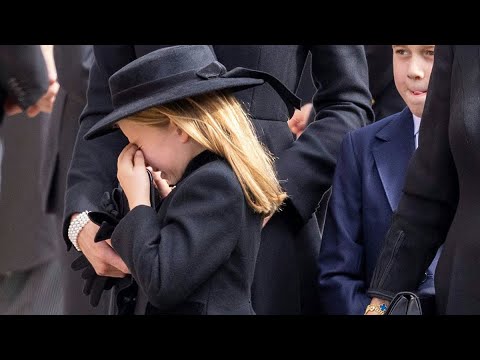 Princess Charlotte Cries, During Queen Elizabeth’s Funeral - YouTube
