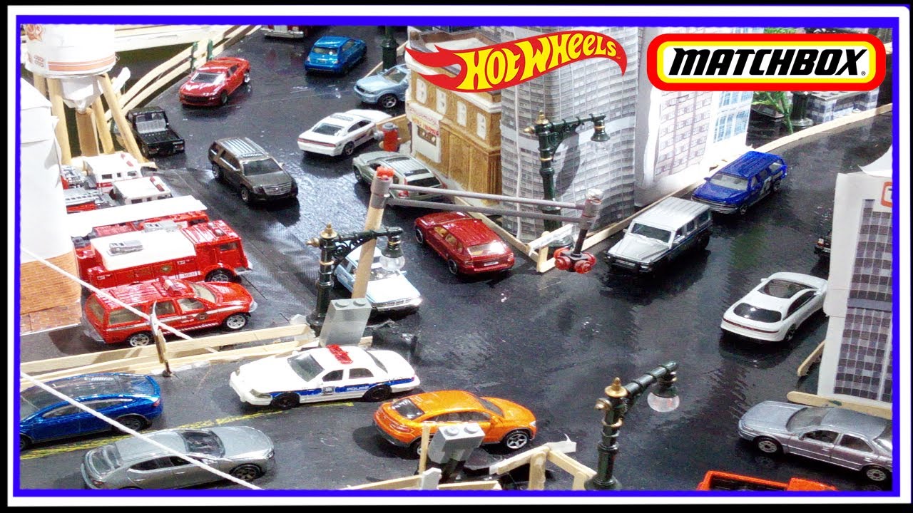 Matchbox and Hot Wheels miniature city/world in 1/64! - YouTube