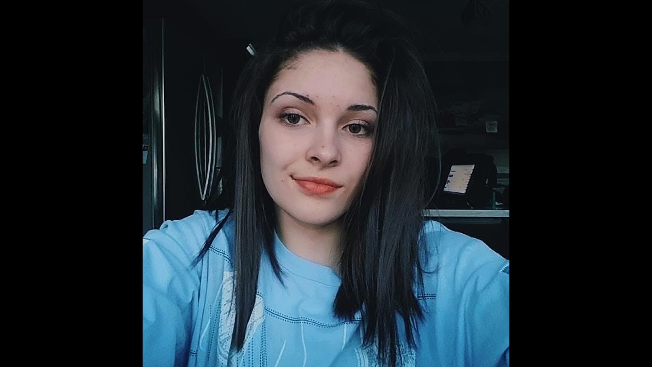 Monica Hodges Live Stream - YouTube