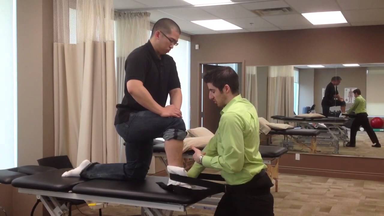 Ankle MWM for dorsiflexion - YouTube