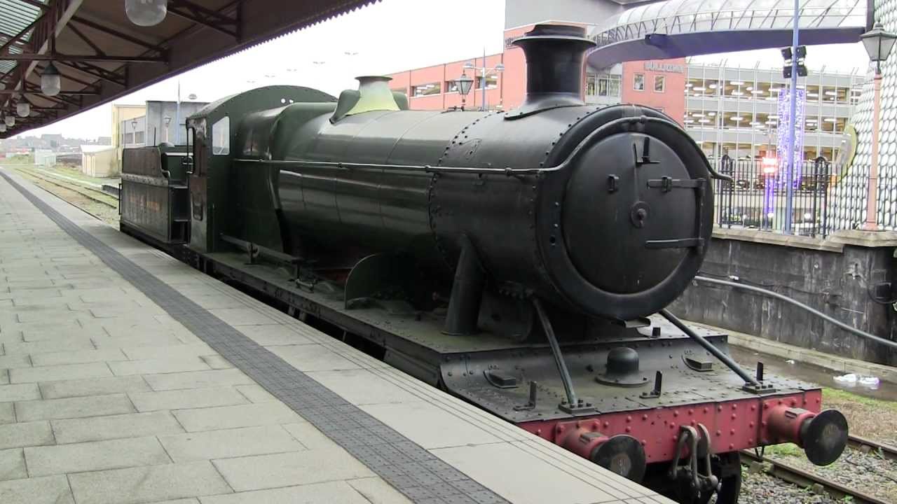 Great Western Railway 2885 steam locomotive train - Birmingham Moor ...