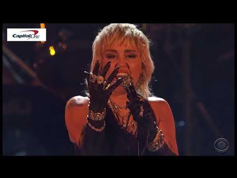 Miley Cyrus - Wrecking Ball (Live Frontline Heroes Tribute 2021)