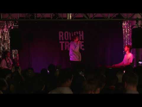 Lewis Capaldi - Live Performance - YouTube