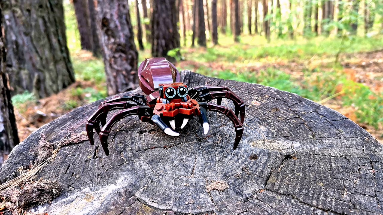 Lego spider - YouTube