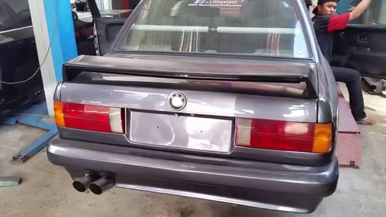 Bmw e30 s54b32 engine start - YouTube