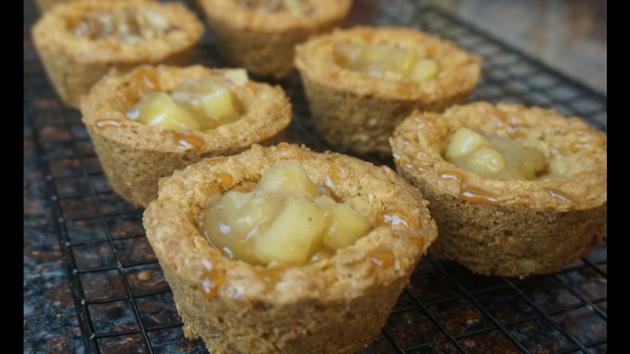 Apple Crisp Cookie Cups - YouTube